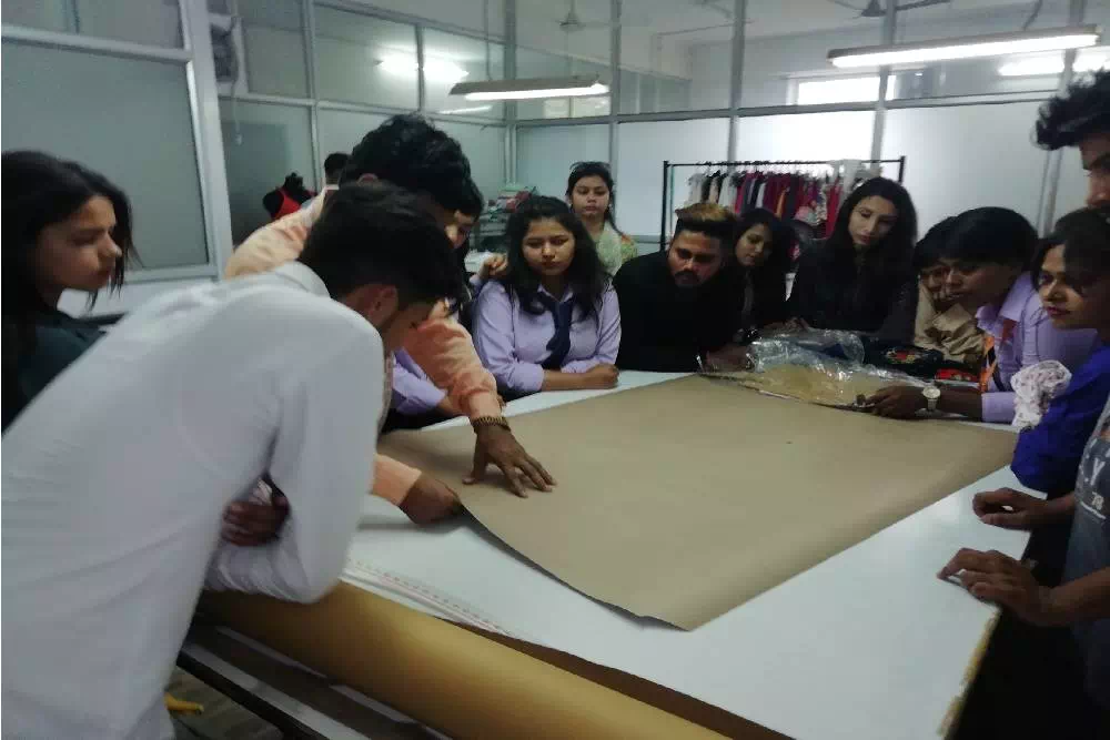 Visit to Cheer Sagar Export House, Sitapura, Jaipur | Industrial Visit ...